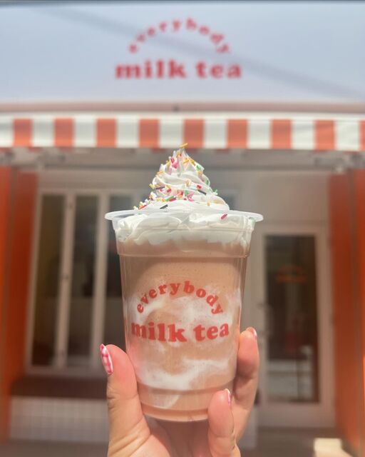 everybody milk tea KUGENUMA （エブリバディミルクティー） - 鵠沼海岸/ティースタンド | 食べログ