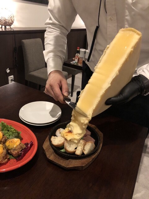 Cheese Dining Zolo （チーズ ダイニング ゾロ） - 郡山/ダイニングバー/ネット予約可 | 食べログ