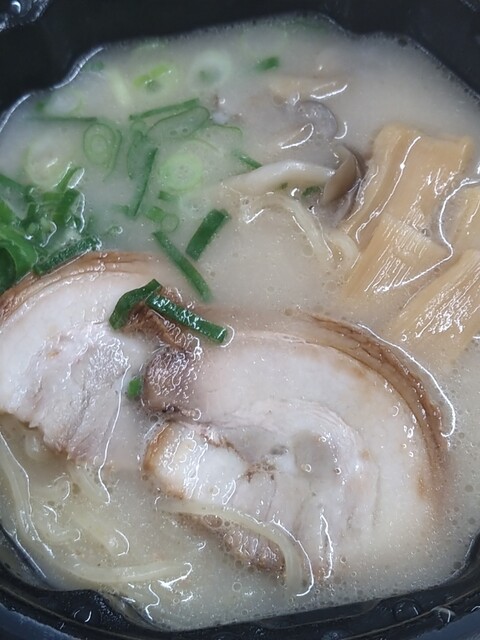 Yo-Kai Express （ヨーカイ エクスプレス/RA-MEN STAND ） - 上野/その他 | 食べログ