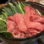 Sukiyaki to Gyumabushi Momoshiki - 近铁奈良/寿喜烧/可预约 | Tabelog