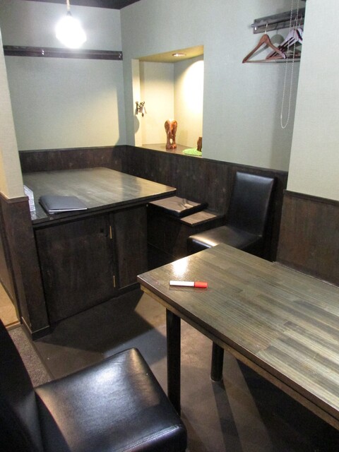 CEYLON Tea HOUSE RESTAURANT & BAR （セイロン ティー ハウス レストラン & バー） - 青木/スリランカ ...