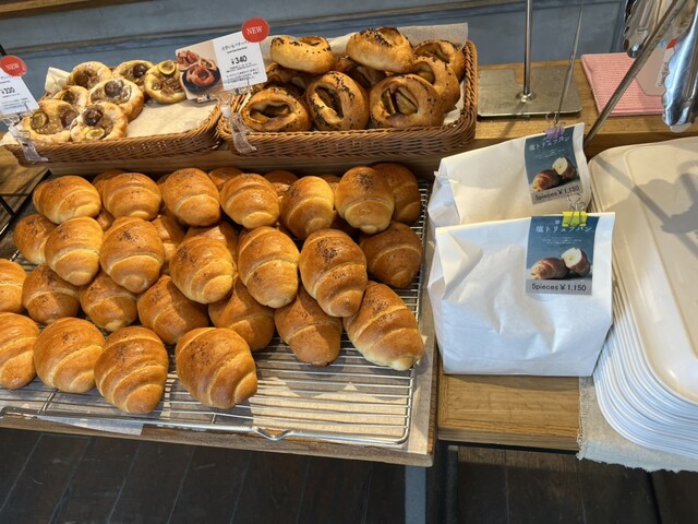 SAKImoto Bakery 大阪初號本店 （サキモトベーカリー） - 難波（南海）/パン | 食べログ