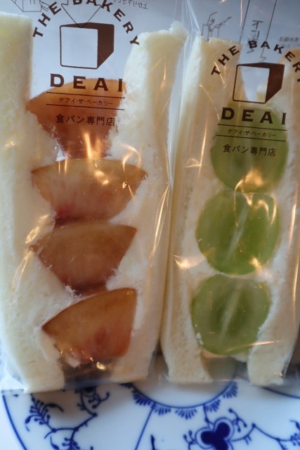 食パン専門店 DEAI THE BAKERY&CAFE - 金剛/カフェ | 食べログ