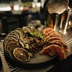 A10 - 恵比寿/バー | 食べログ