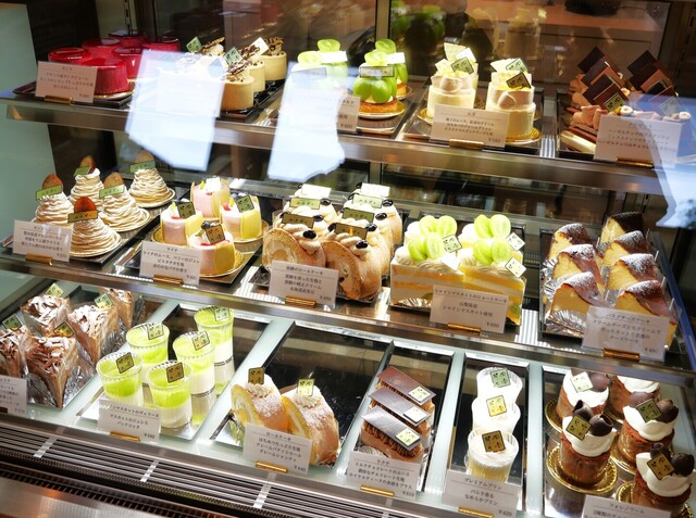 sweets cafe 四季折々 （スイーツ カフェ シキオリオリ） - 南草津/カフェ | 食べログ