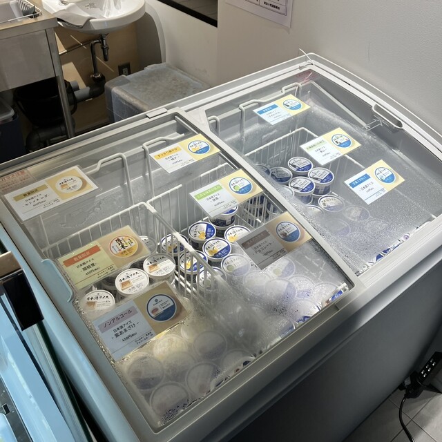 SAKEICE Tokyo Shop （サケアイス） - 東京/ジェラート・アイスクリーム | 食べログ