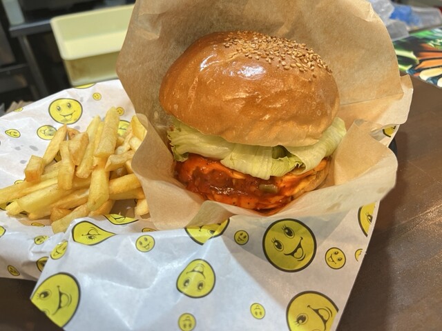 Smile Burger 新小岩 （スマイルバーガー） - 新小岩/ハンバーガー | 食べログ