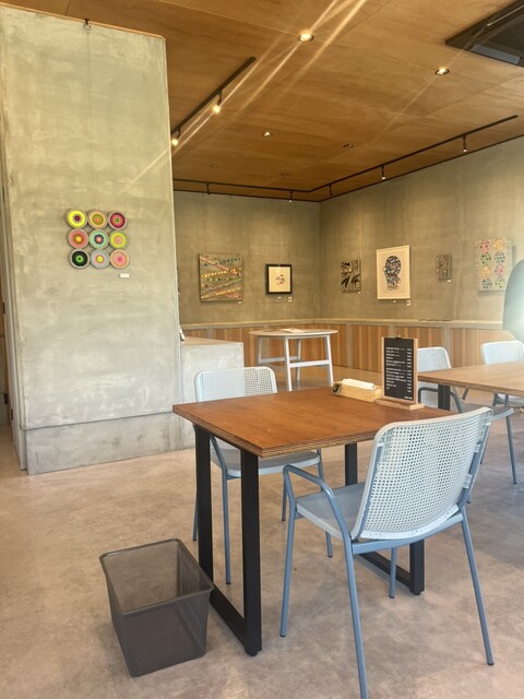 bakery and art cafe LIER （ベーカリーアンドアートカフェ リア） - 三代橋/カフェ | 食べログ