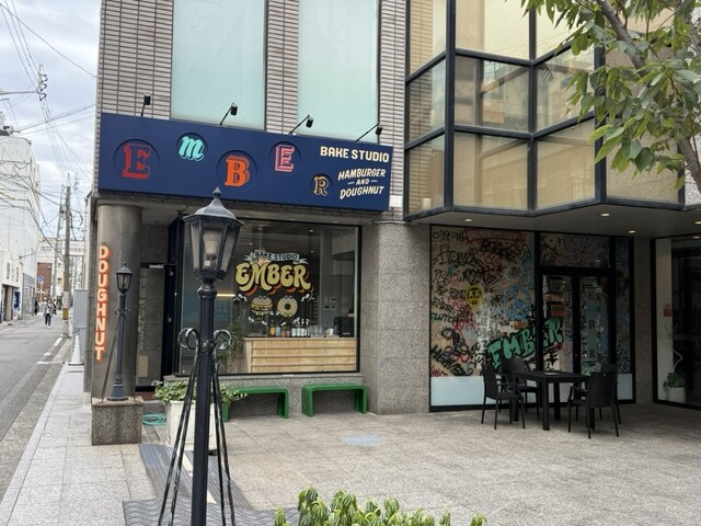 『コレでオッケーなのかな？』by ガッちゃん0923 : BAKE STUDIO EMBER （ベイク スタジオ エンバー） - 松山市/ハンバーガー [食べログ]