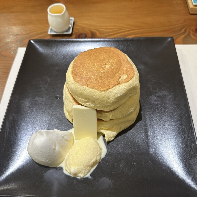 Benizuru - Asakusa/Pancake | Tabelog