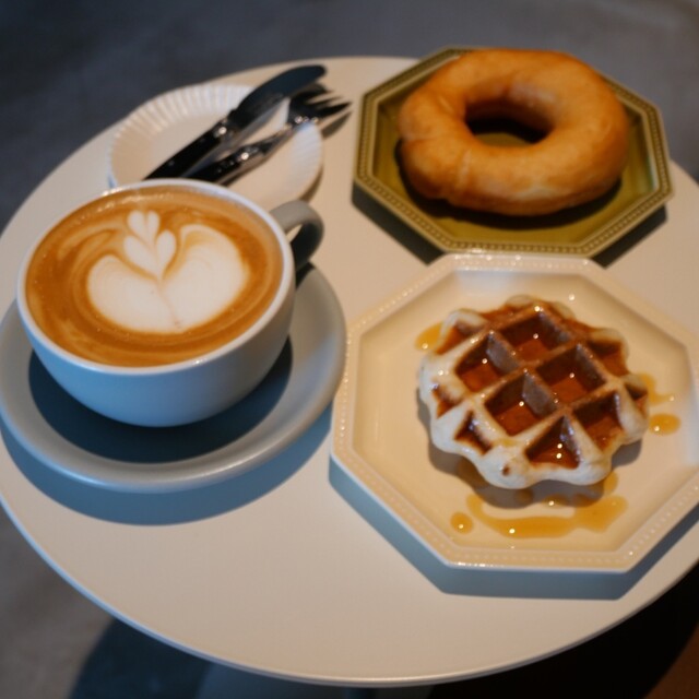 CALM COFFEE CO. （カームコーヒー） - 上安/カフェ | 食べログ