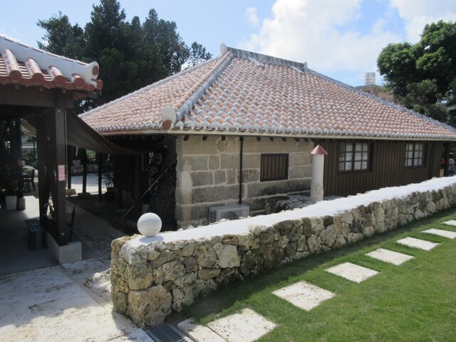 古民家食堂 上江門 （UEJO SOBA） - 八重瀬町/沖縄そば | 食べログ