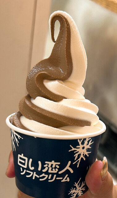 ISHIYA 札幌大通本店 （イシヤ【旧店名】イシヤショップ） - 大通/洋菓子 | 食べログ