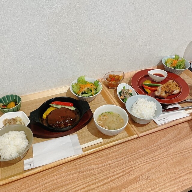 Hanairo Kitchen+Cafe （ハナイロキッチン プラスカフェ） - 篠原/カフェ | 食べログ