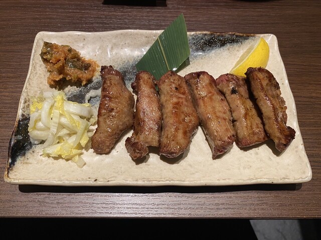 炭火と酒 くろや - 大門/居酒屋/ネット予約可 | 食べログ