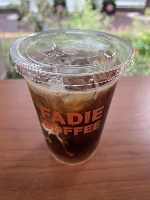 FADIE COFFEE 福岡中央銀行店 （ファディ コーヒー） - 赤坂/コーヒースタンド | 食べログ