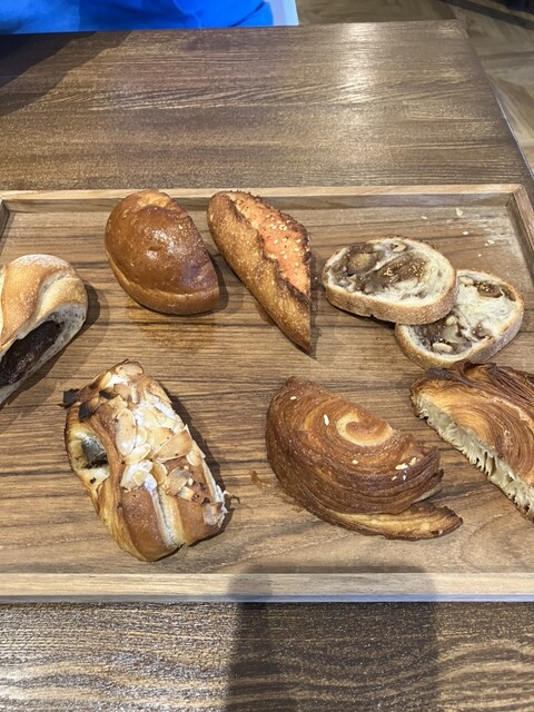 Landmark's Bakery （ランドマークス ベーカリー）のご予約 - 積志/パン | 食べログ