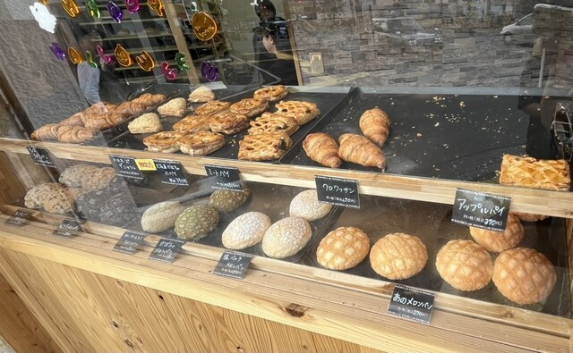 MELON LAB. みどり台店 （メロンラボ） - みどり台/パン | 食べログ