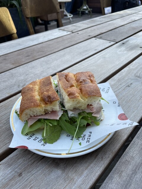 Friend in Hand （フレンド イン ハンド） - 表参道/カフェ | 食べログ