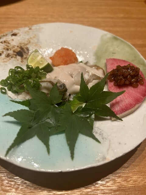炉火 鉢 （ROBI HACHI） - 三宮（神戸市営）/ろばた焼き/ネット予約可 | 食べログ