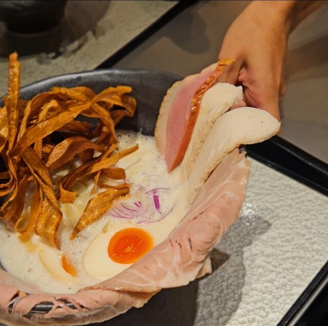 鶏soba 座銀 KITTE丸の内店 - 東京/ラーメン | 食べログ