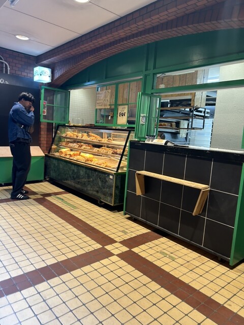 ポフベーカリー （POF BAKERY） - 千歳烏山/パン | 食べログ