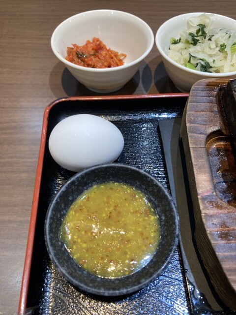 感動の肉と米 大宮駅すずらん通り店 - 大宮/ステーキ | 食べログ