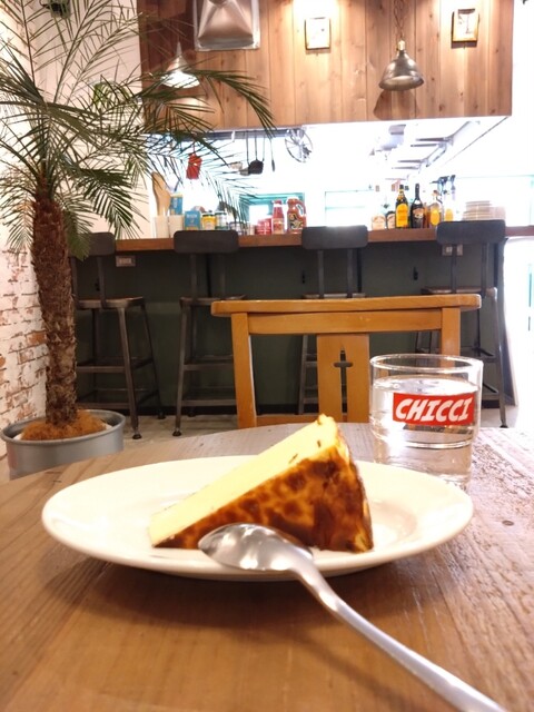 CHICCI 本店 （チッチ） - 青葉通一番町/カフェ | 食べログ