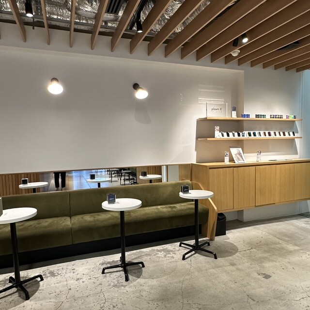 『日曜日でも座れる穴場カフェ』by KOKO. : Ploom Shop 銀座カフェ （プルームショップ【旧店名】RETHINK CAFE ...