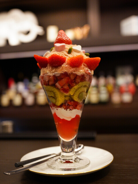 GRACERY LOUNGE ホテルグレイスリー新宿店 （【旧店名】ボン ジュール） - 西武新宿/カフェ | 食べログ