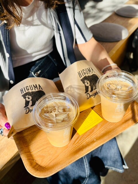 Higuma Donuts × Coffee Lights - 表參道/咖啡店 | Tabelog