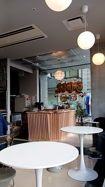 BAKE STUDIO EMBER （ベイク スタジオ エンバー） - 松山市/ハンバーガー | 食べログ