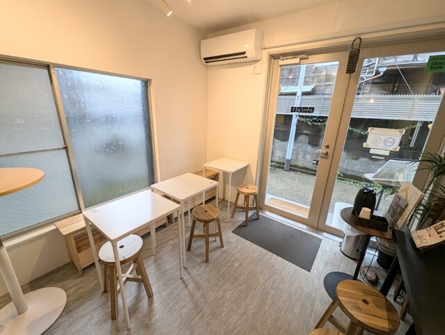 SMPL CAFE （エス エム ピー エル）のご予約 - 日暮里/ジューススタンド | 食べログ