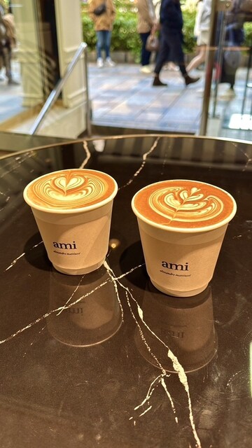 『Ami Parisの期間限定カフェ』by かぴぱら556 : LE CAFÉ AMI - 明治神宮前/カフェ [食べログ]