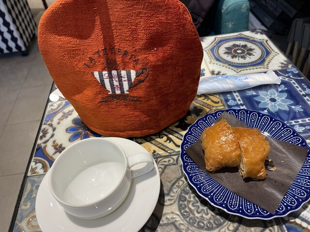 Little Tree Cafe （リトル トリー カフェ） - ポートターミナル/カフェ | 食べログ