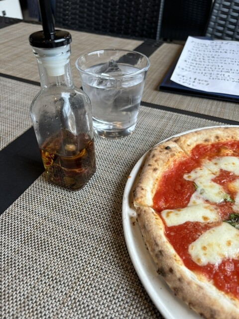 Pizzeria Mio （ピッツェリア ミオ）のご予約 - 神楽岡/ピザ | 食べログ