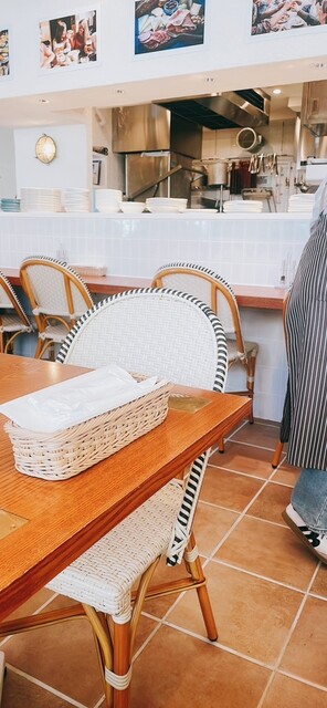 Pelican Moon Caffe & Dining Bar 一之江店 （ペリカンムーンカフェ＆ダイニングバール【旧店名】Pelican Moon Caffe & Bar） - 一之江 ...