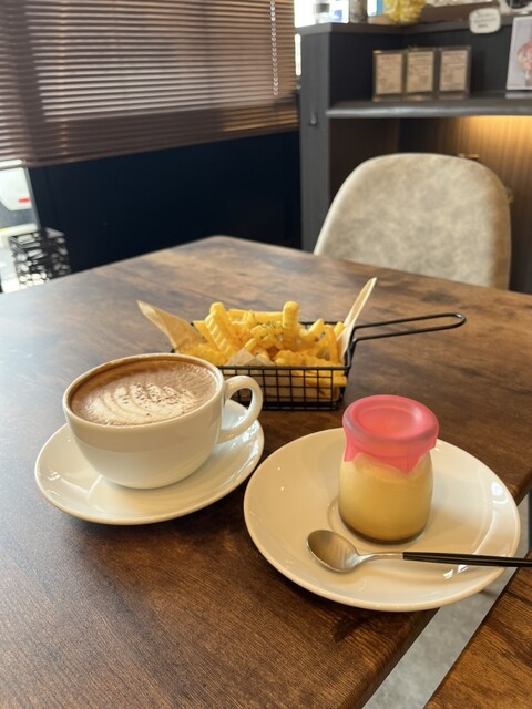 Pilot Coffee kitchen （パイロット コーヒー キッチン） - 五位堂/カフェ | 食べログ