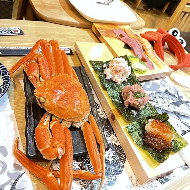 すし酒場 FUJIYAMA TOKYO 新宿東口店のご予約 - 新宿三丁目/寿司 | 食べログ