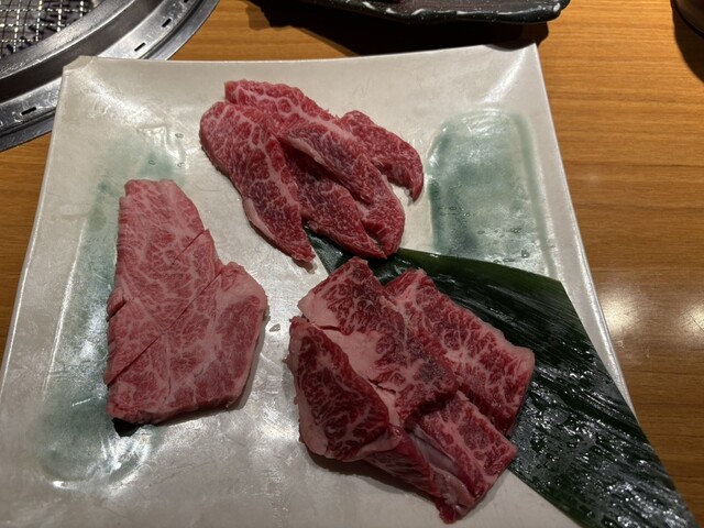 Yakiniku Rikimaru Nanba Dotonbori Ten - Namba/Yakiniku (BBQ Beef) | Tabelog