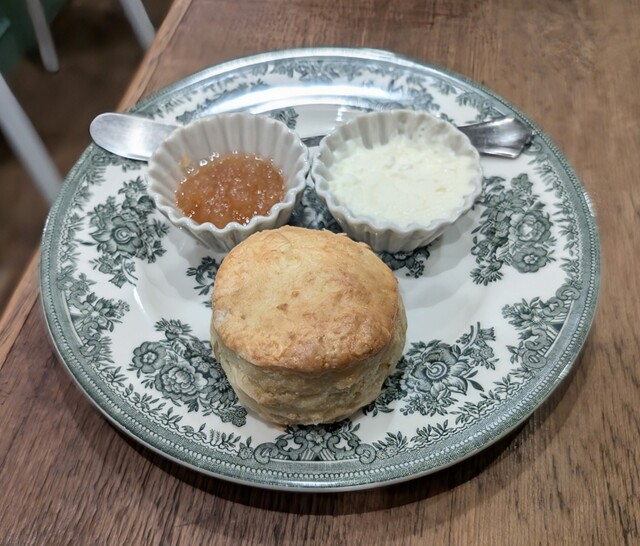 BAKE&Cafe Notus （ベイクアンドカフェ ノータス） - 浅草（つくばEXP）/カフェ | 食べログ