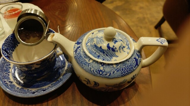 真不同 HONG KONG TEA ROOM 1946 （チェンプートン ホンコン ティー ルーム 1946）のご予約 - 東京/カフェ | 食べログ