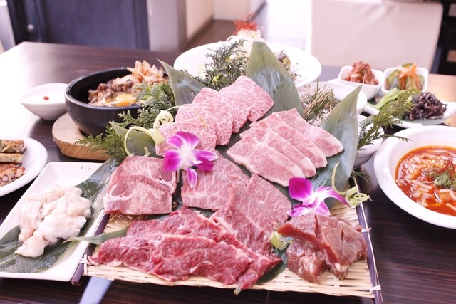 写真 : ウラ横 焼肉センター （【旧店名】横浜 焼肉・サムギョプサル ダンカン） - 高島町/焼肉 | 食べログ