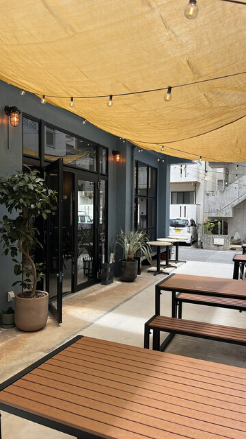 座席 : yamayan TABLE （ヤマヤン テーブル） - 北谷町/アメリカ料理 | 食べログ