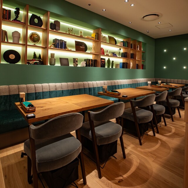 座席 : SHINAGAWA PIVOT （品川ピボット） - 品川/居酒屋 | 食べログ