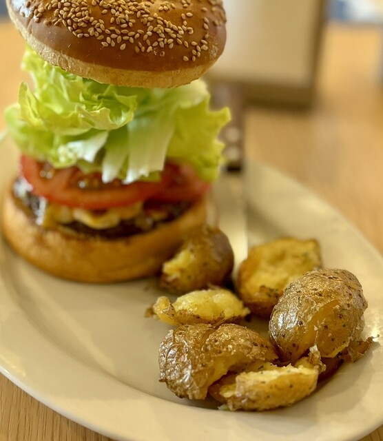 Overcook Burger Bar - 代田橋/ハンバーガー | 食べログ