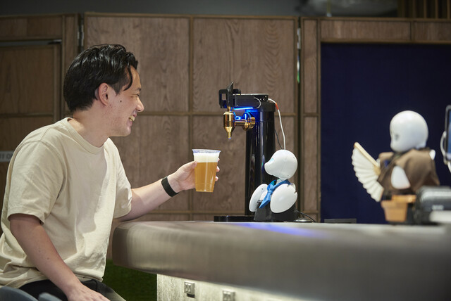Bunshin Robot Cafe DAWN ver.β - Shin Nihombashi/Cafe | Tabelog