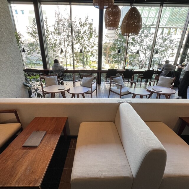 CANVAS LOUNGE ザ ロイヤルパーク キャンバス 福岡中洲 （キャンバスラウンジ） - 中洲川端/バー | 食べログ