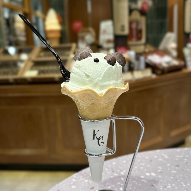 写真 : KURAMAE CANNELE エキュート上野店 （クラマエカヌレ） - 上野/洋菓子 | 食べログ