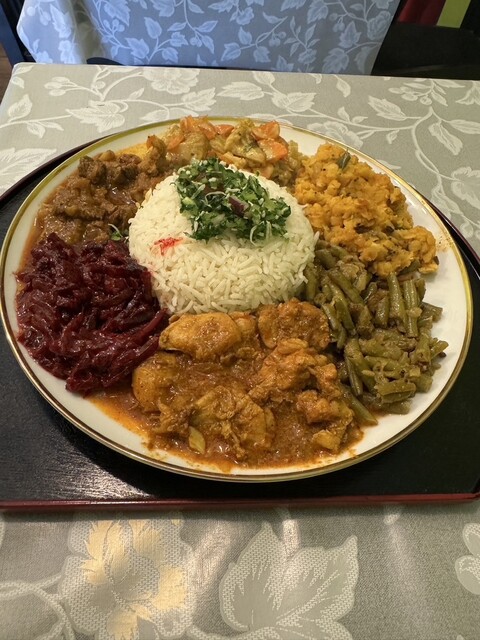 Sri Lanka Restaurant Mr.Thuna Paha （スリランカ レストラン ミスター チュナ パハ） - 恵美須町 ...